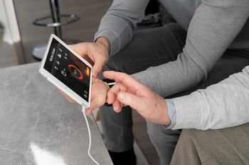 DIY Pain Relief: Setting Up Your TENS Unit at Home – AUVON